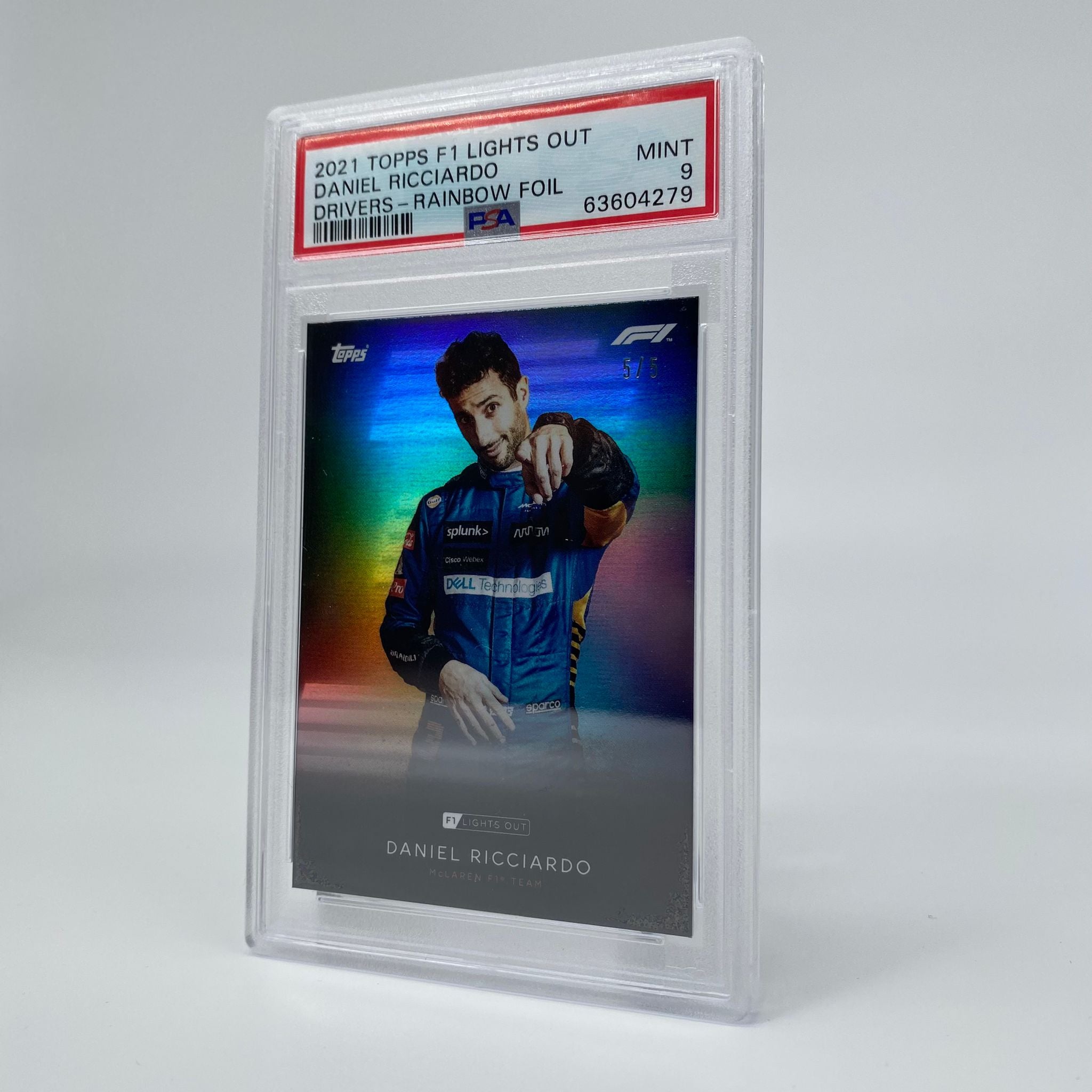 PSA 9 - 5/5 Daniel Ricciardo - Drivers - Rainbow Foil – Authenticsgg